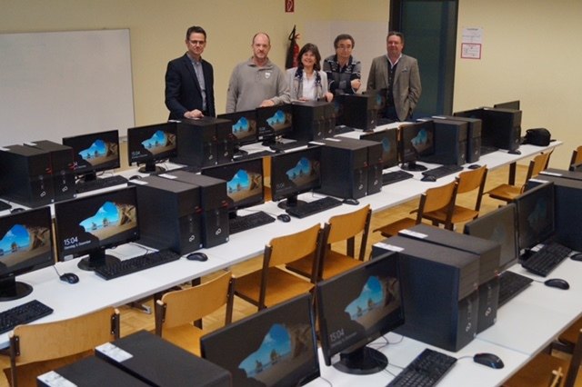 50 Schul-PCs vom Elternverein - Leibnitz