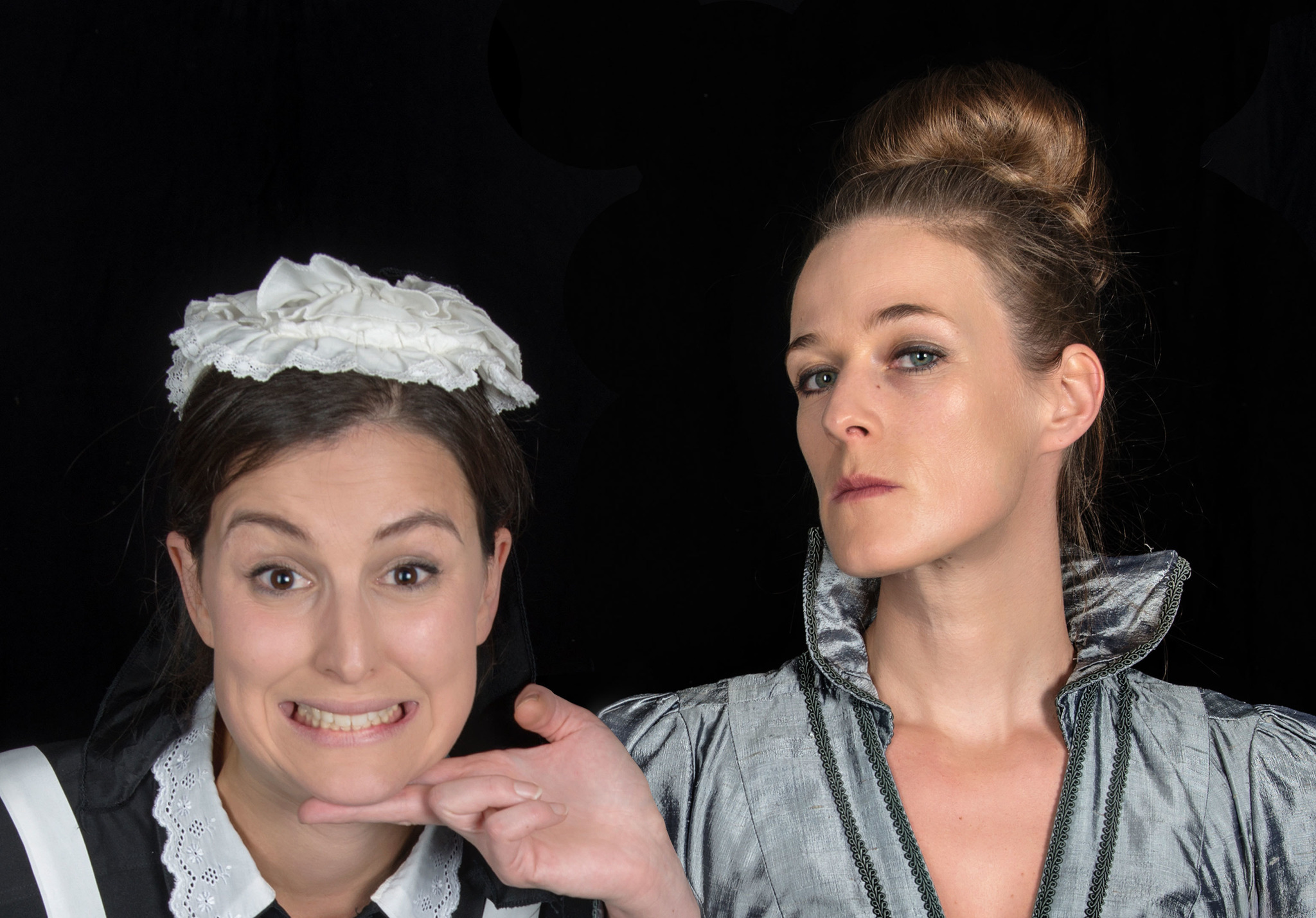 Die"Baronin" und die "Sau" eine Komödie von Michael Mackenzie - Telfs