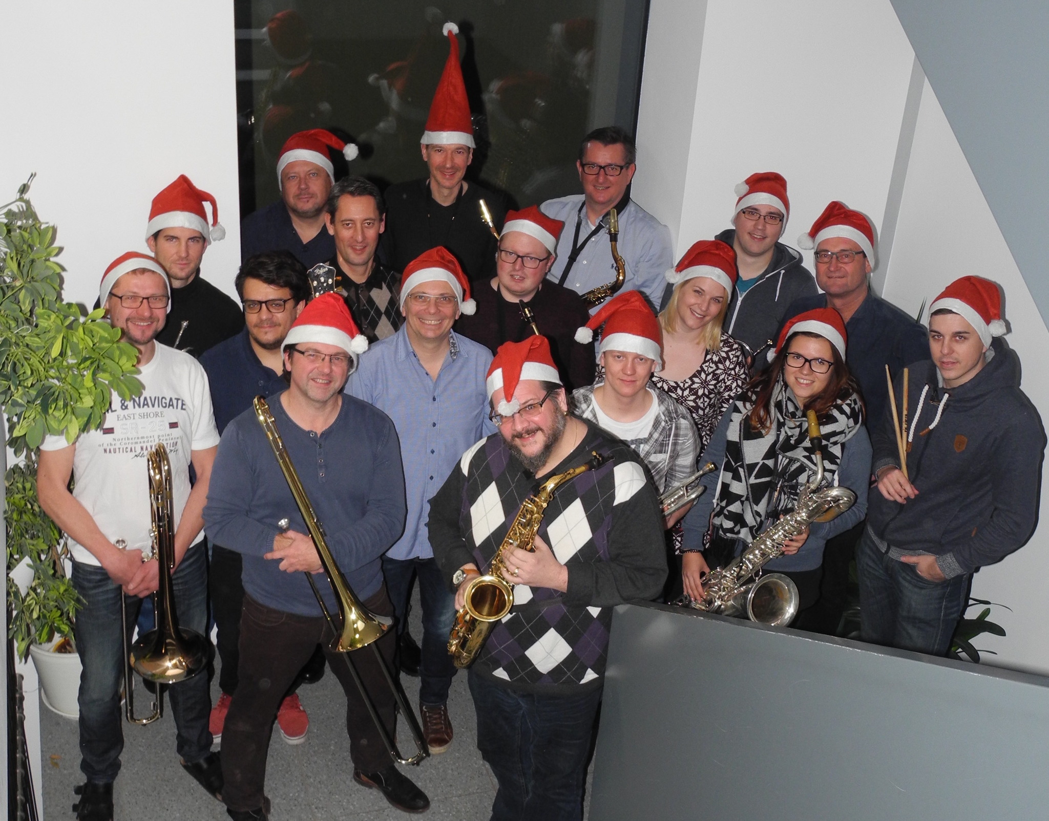 Big Band Christmas Mit Swinging Holiday Music Perg big-band-christmas-mit-swinging-holiday-music-perg