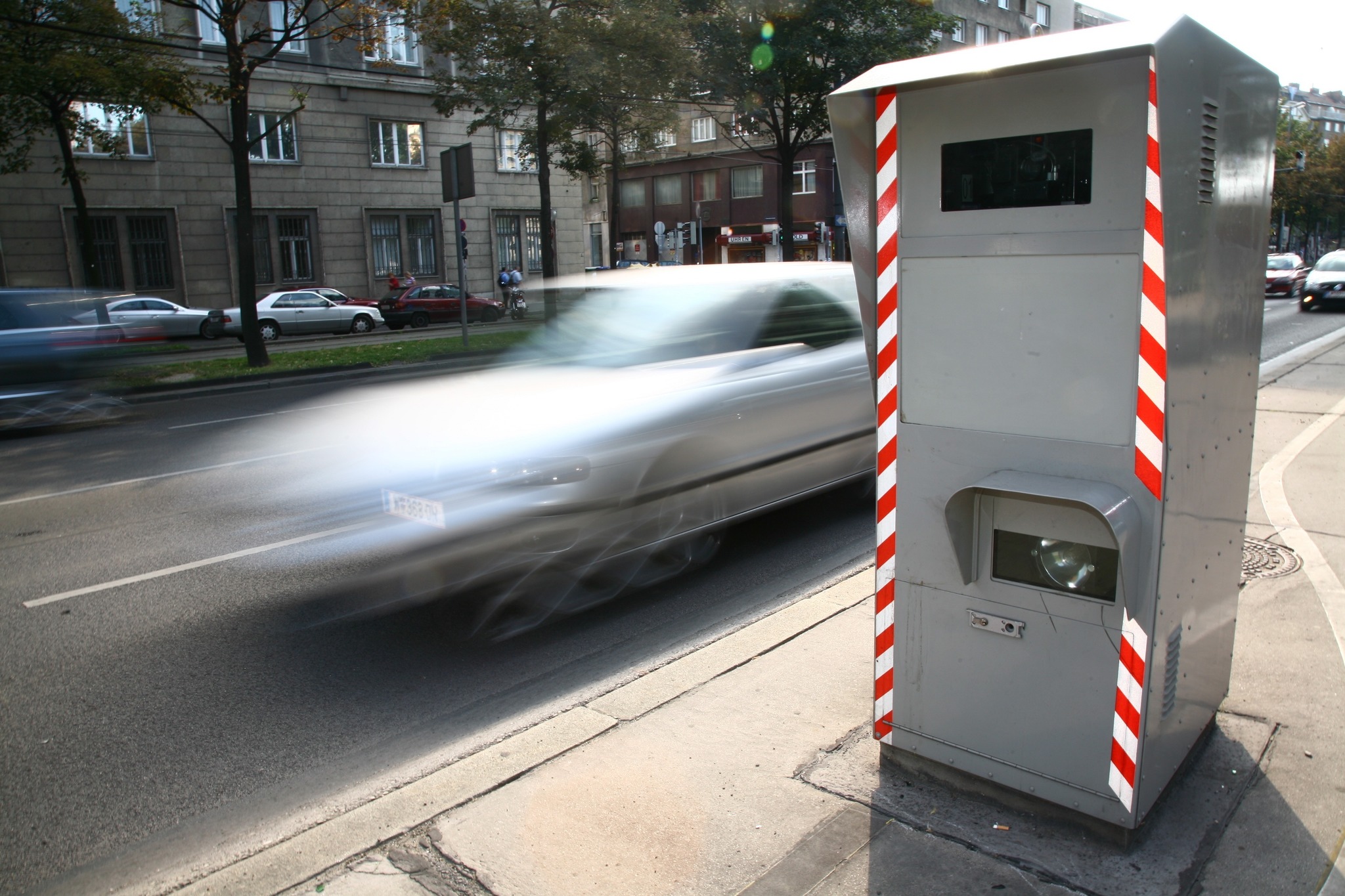 Radarfallen bald auch für Telefonsünder