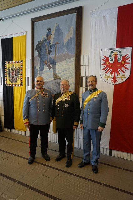 100 Jahre Kaiserschützen 1917, Gedenkfeier beim Schloss Martinsbühel in ...