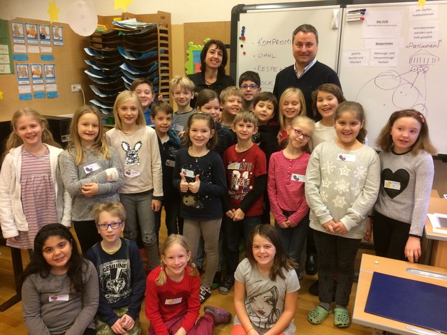 Gablitzer Schüler/Innen-Parlament 2017 geht mit der 3B weiter - Purkersdorf