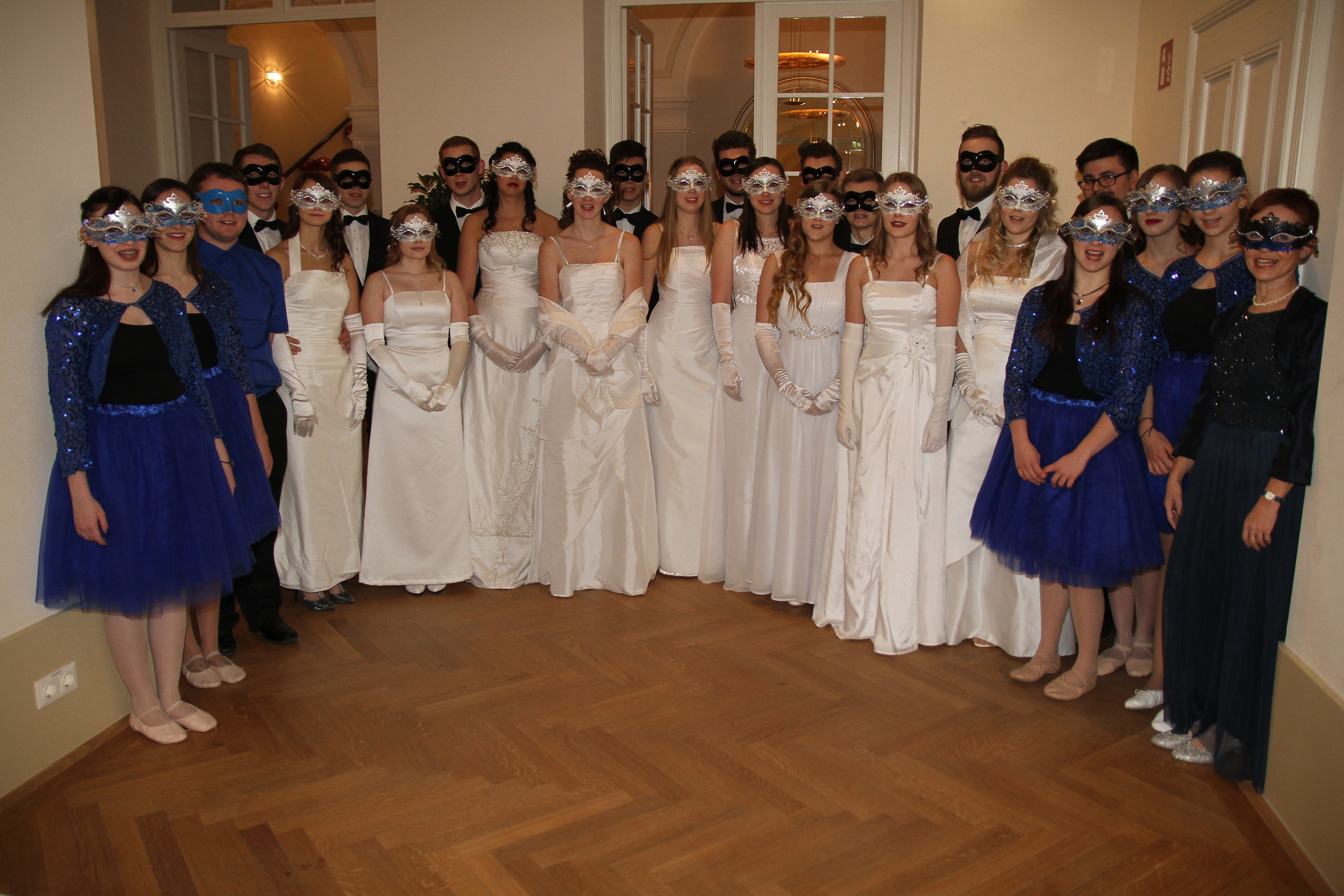 Venezianischer Maskenball - die Schulen Sta. Christiana Frohsdorf ...