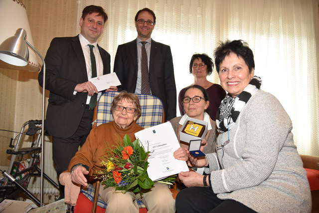 Justine Picha feierte ihren sagenhaften 102. Geburtstag - Baden