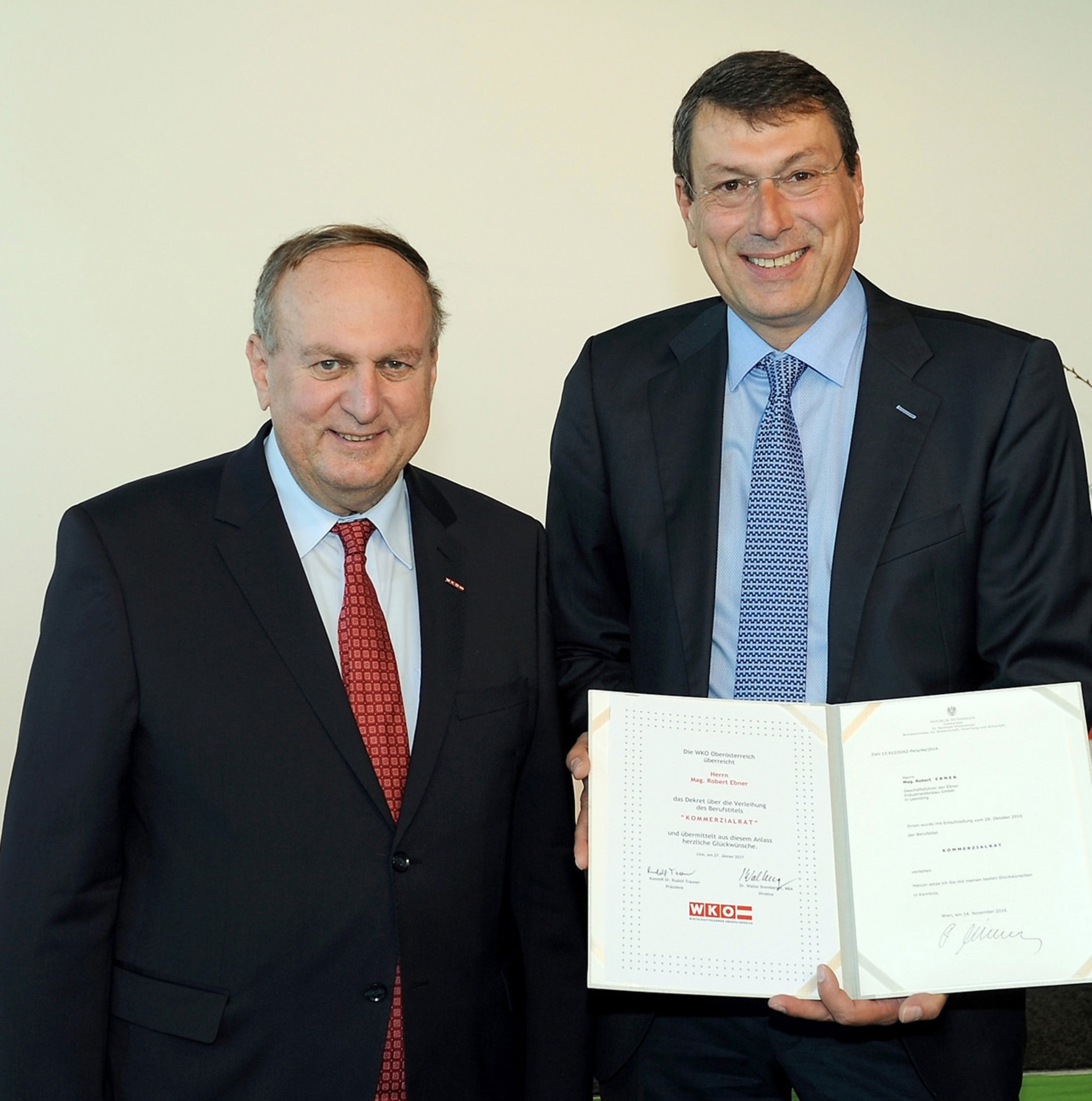 Robert Ebner ist Kommerzialrat - Linz-Land