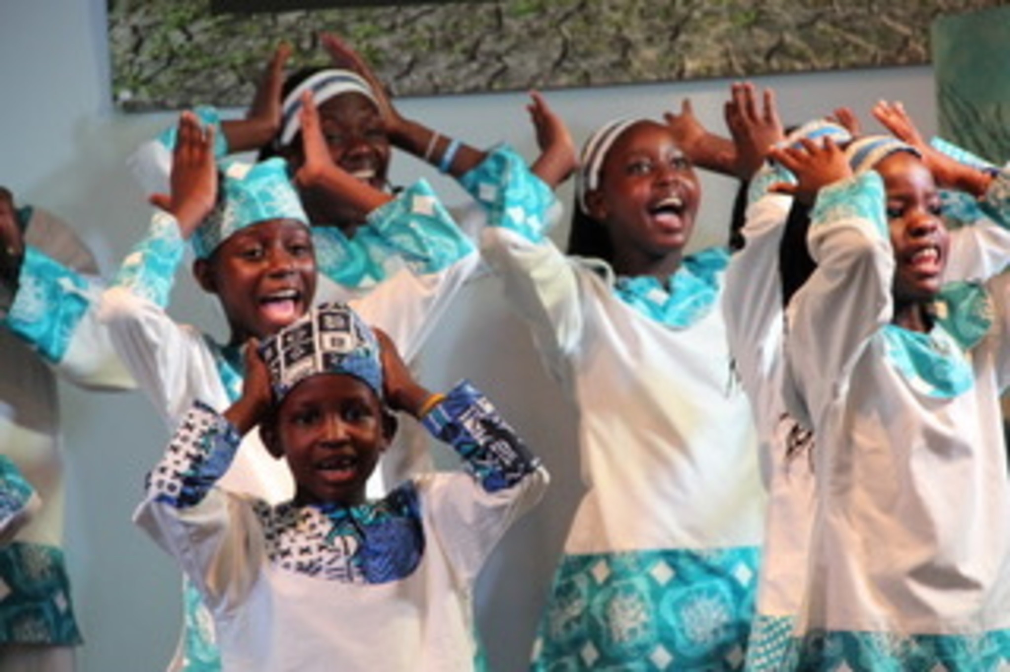 Kinderchor aus Uganda - Flachgau