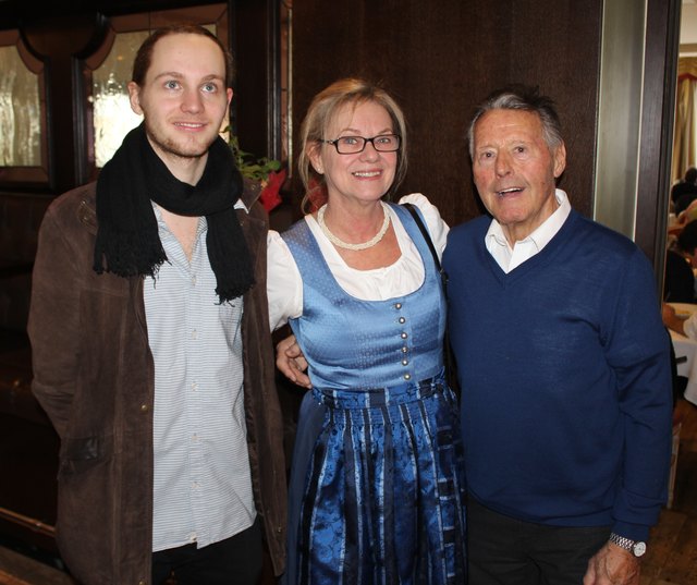 Franz Posch stellte gleich drei neue CDs im Reschenhof vor - Hall-Rum