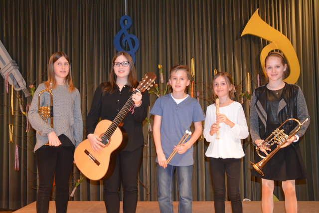 Acht musikalische Jungtalente präsentierten sich im Rathaus Pinkafeld ...
