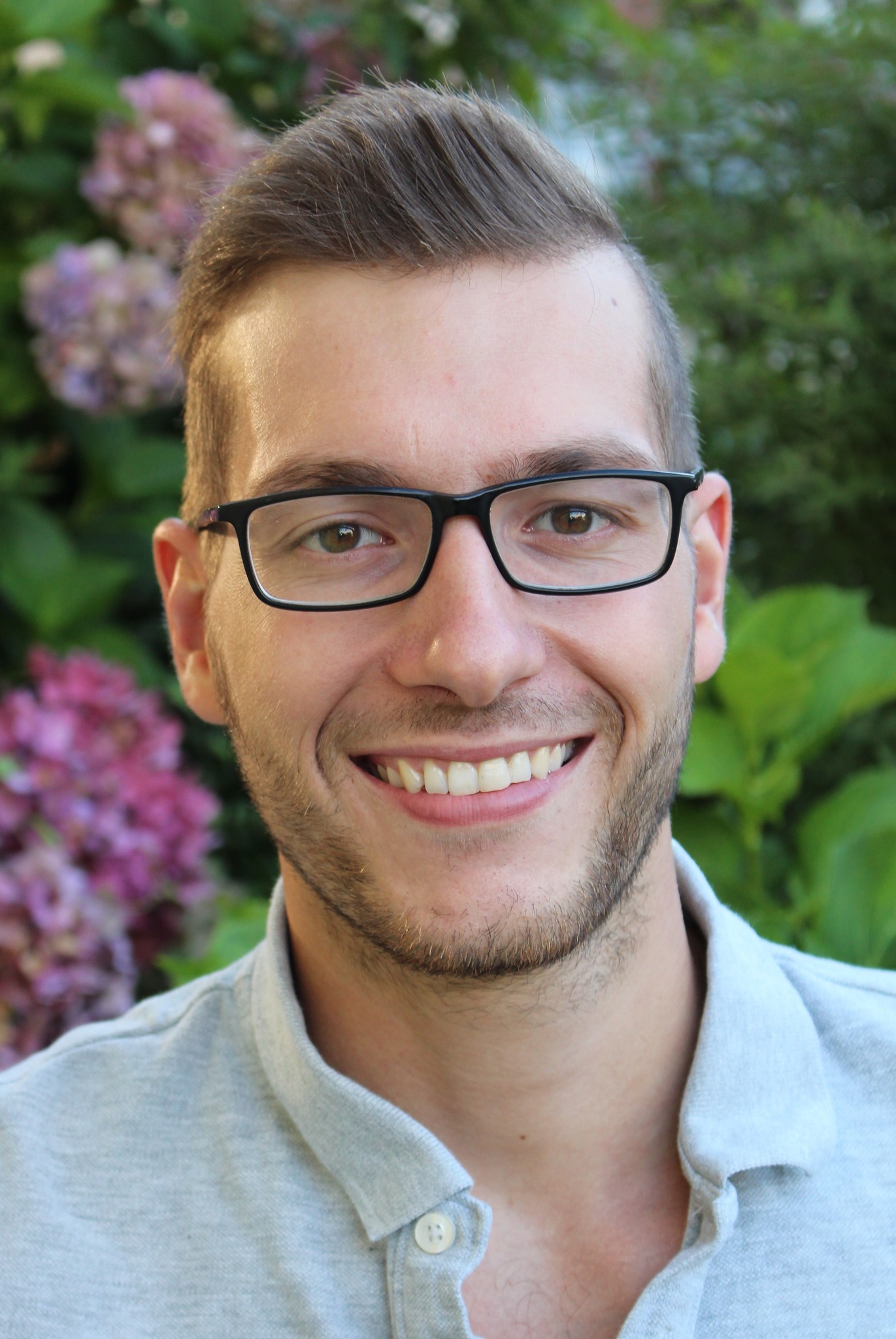 Jetzt ist er sein eigener Chef: Junger Gründer gibt Tipps - Schärding