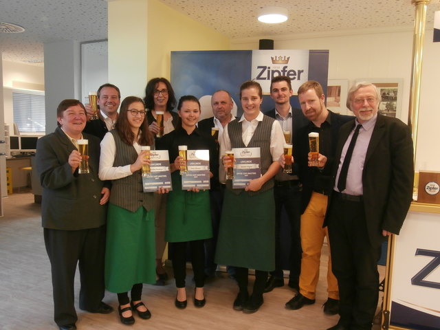 Anna Ahorner gewinnt Zipfer-Zapfwettbewerb - Freistadt