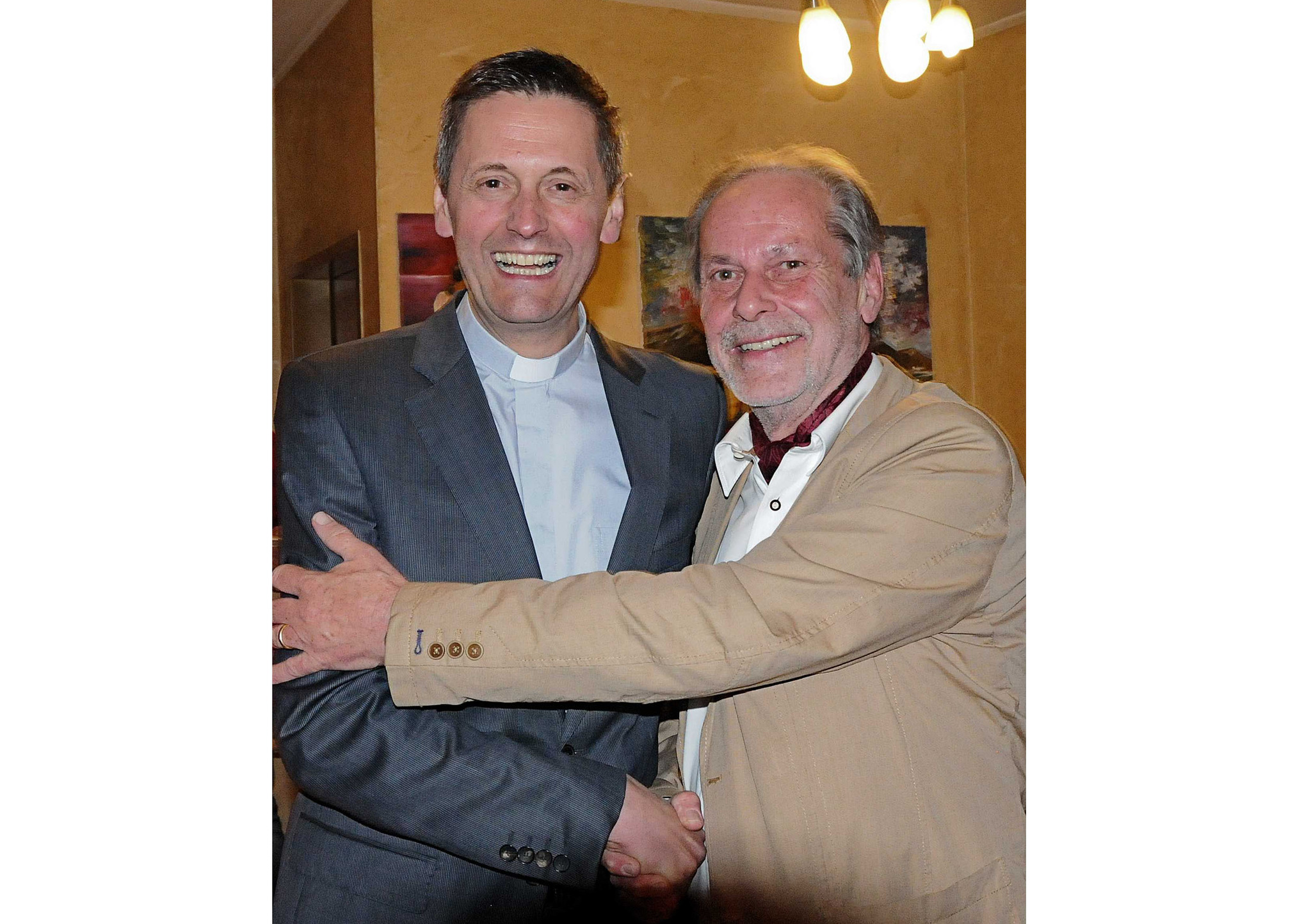 Gesellige Vernissage von Alexander Lesjak im Cafe Helga - Klagenfurt