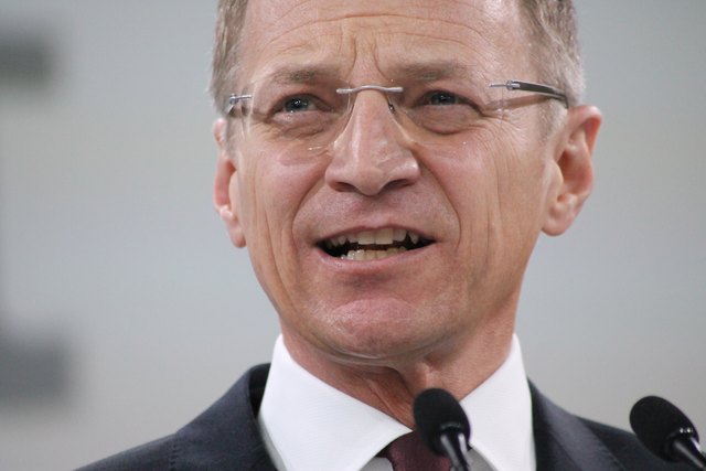 Stelzer mit 99,9 Prozent zum Parteiobmann gewählt - Oberösterreich