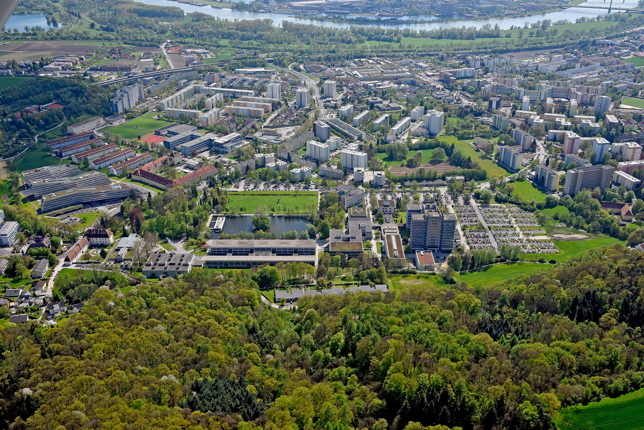 Uni-Standort soll attraktiver werden - Linz