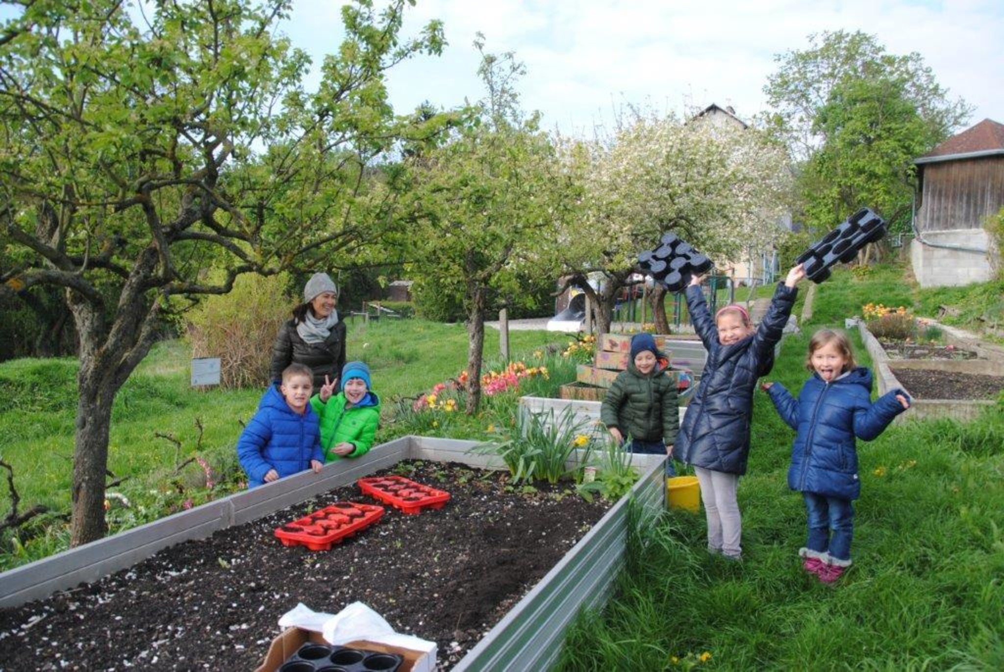 Kritzendorf: Kinder säen Samen - Klosterneuburg