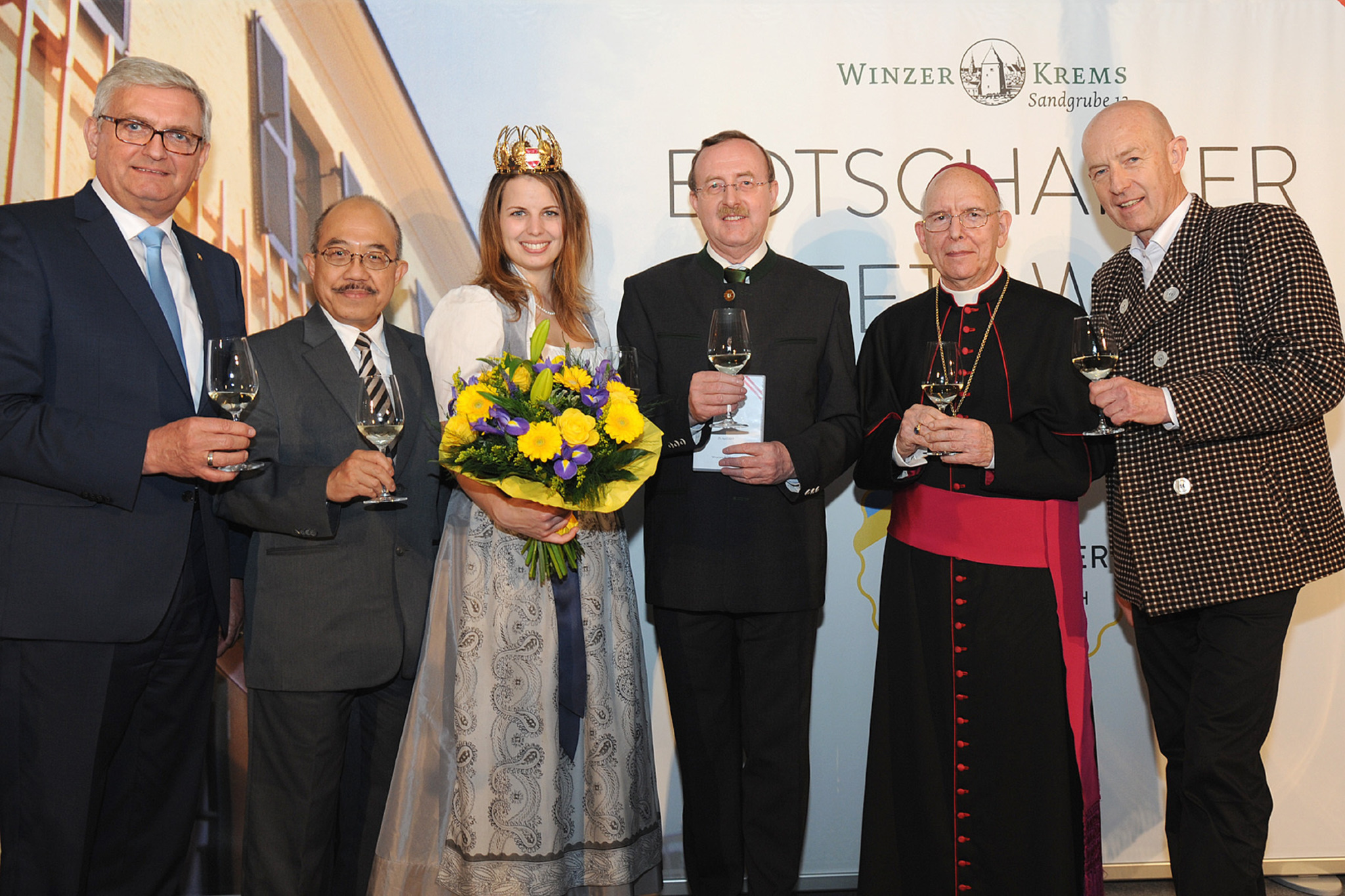 Weinbotschafter lud in die Winzer Krems - Krems