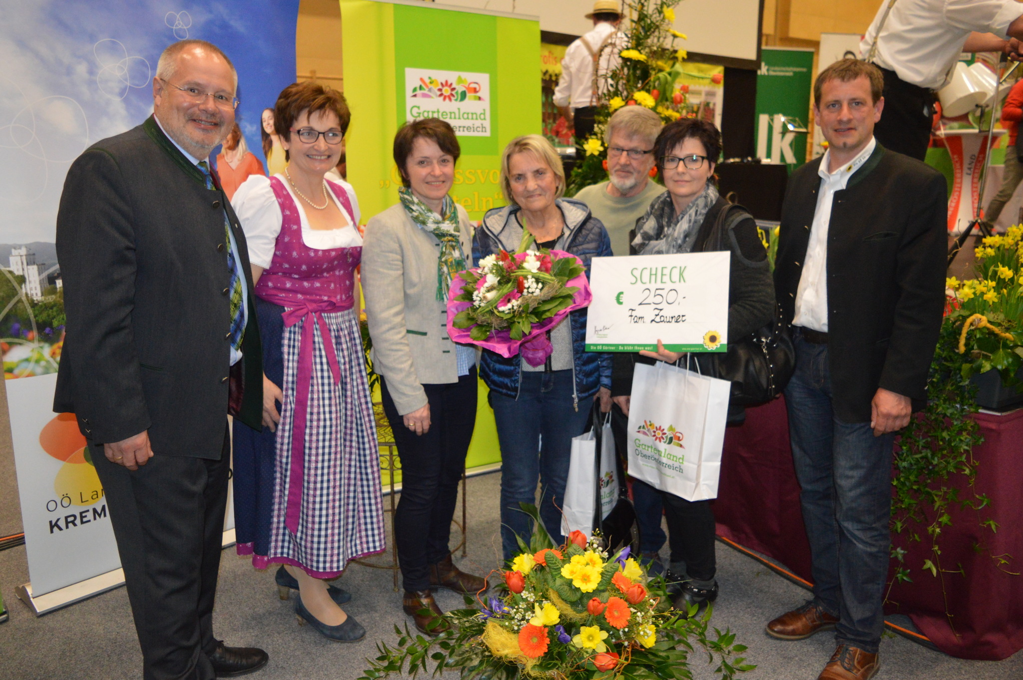 Blumenschmuck-Bezirkssieger 2017 aus Wallern - Grieskirchen & Eferding