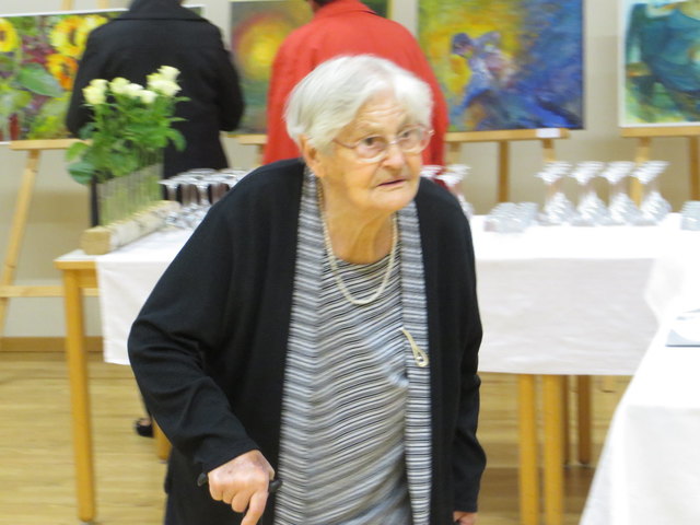 Maria Decker stellt im evangelischen Gemeindesaal Eltendorf aus ...