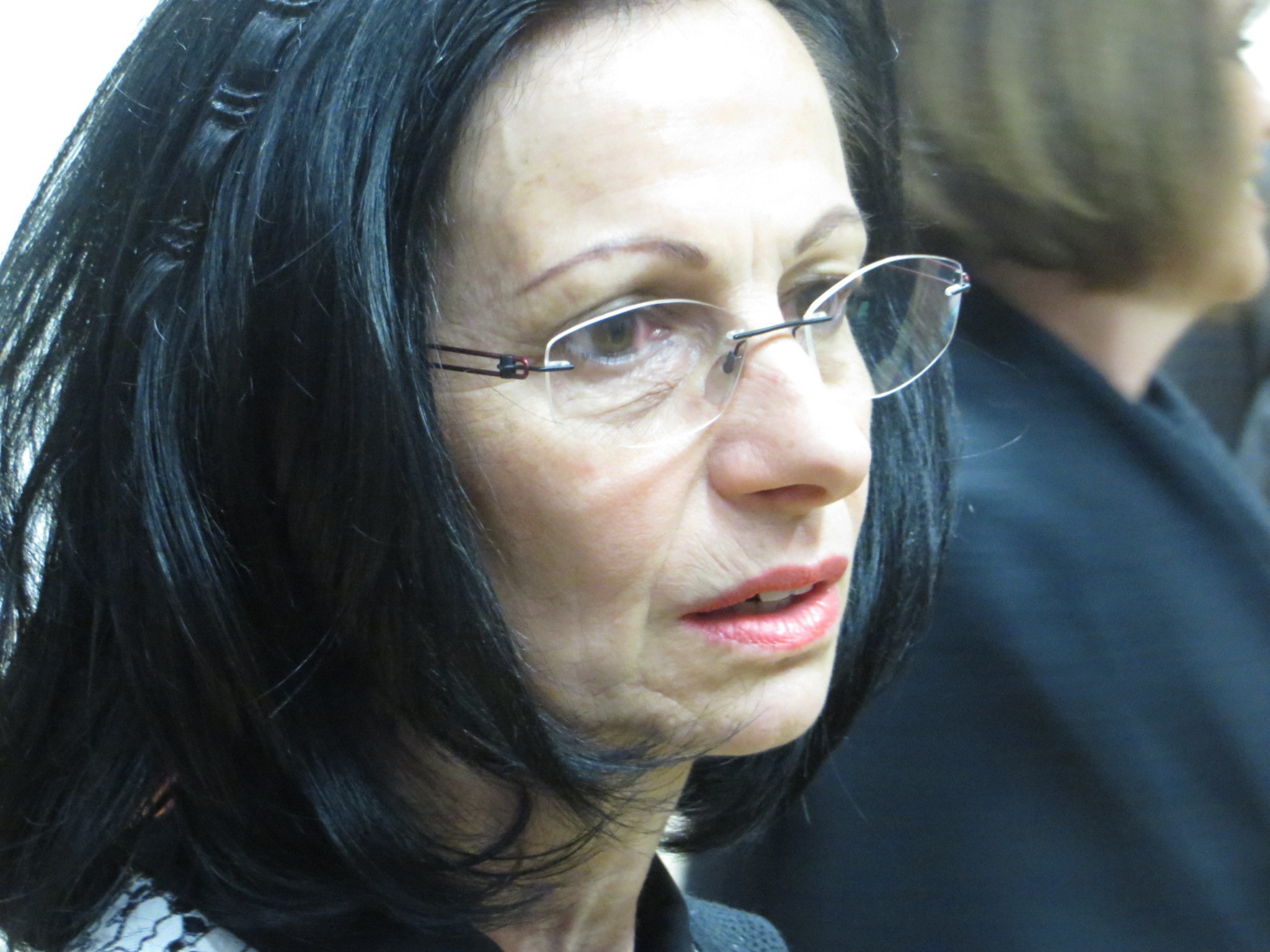 Maria Decker stellt im evangelischen Gemeindesaal Eltendorf aus ...