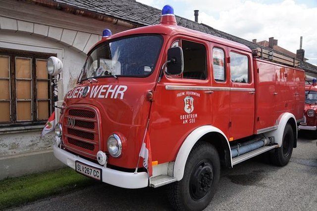 Feuerwehr-Oldtimer auf Ausfahrt - Steyr & Steyr Land