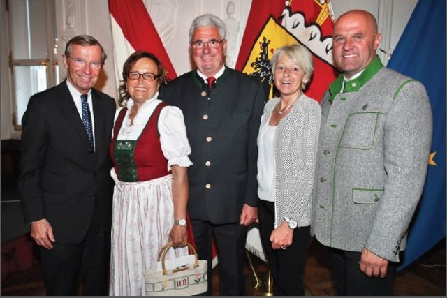 Bramberg: Das Verdienstzeichen des Landes für Hans Bacher - Pinzgau