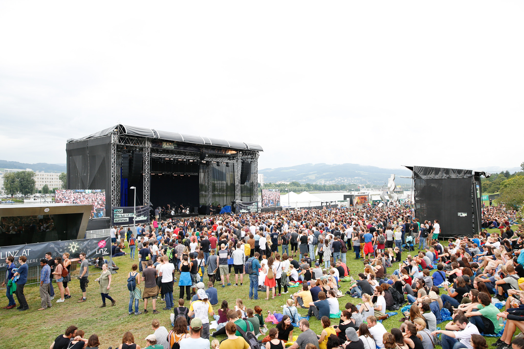 Linz soll Hauptstadt der Live-Performances werden - Linz