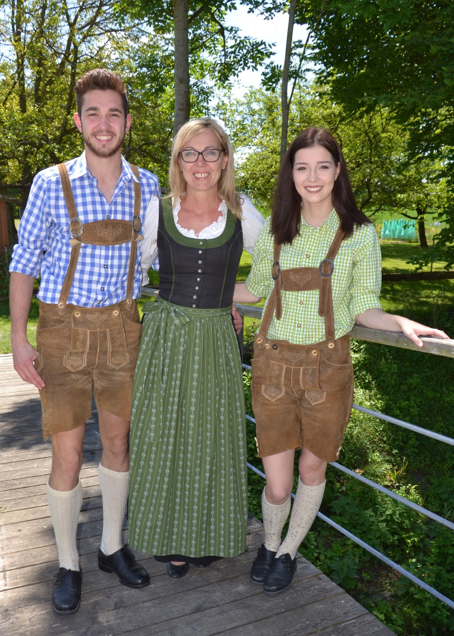 Traditionelle Tracht mit modernen Einflüssen - Enns