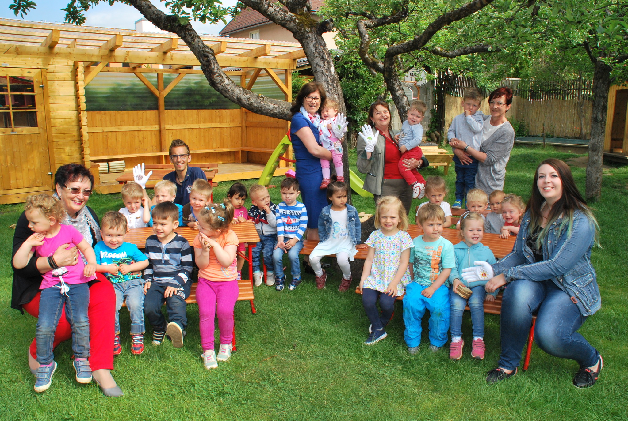 20 Jahre WOCHE: Kindergruppe hat neue Möbel für den Sommer - Spittal