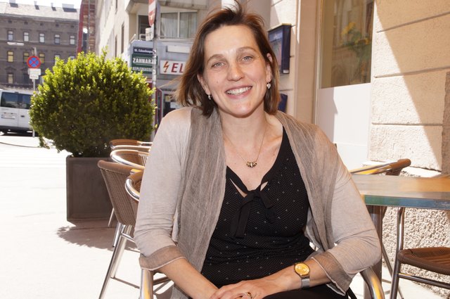 Anne-Marie Duperron verabschiedet sich - Favoriten