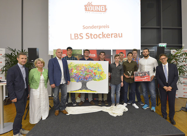AK Niederösterreich-Präsident Markus Wieser verleiht Berufsschulpreis ...