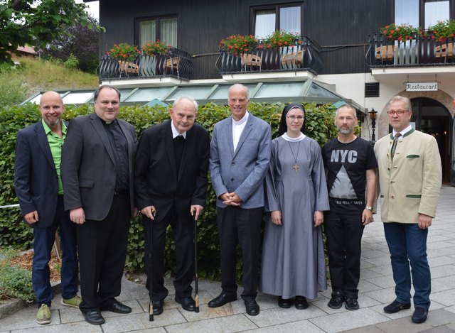 Reichenau feiert ein seltenes Priesterjubiläum - Neunkirchen