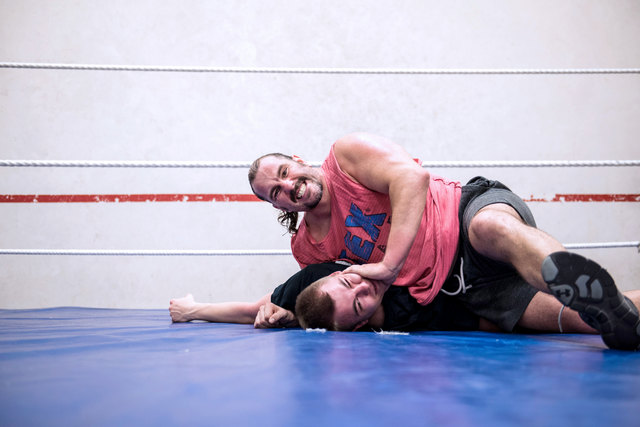 Vor dem Prater Catchen: Beim Training in der Wiener Wrestling Schule ...