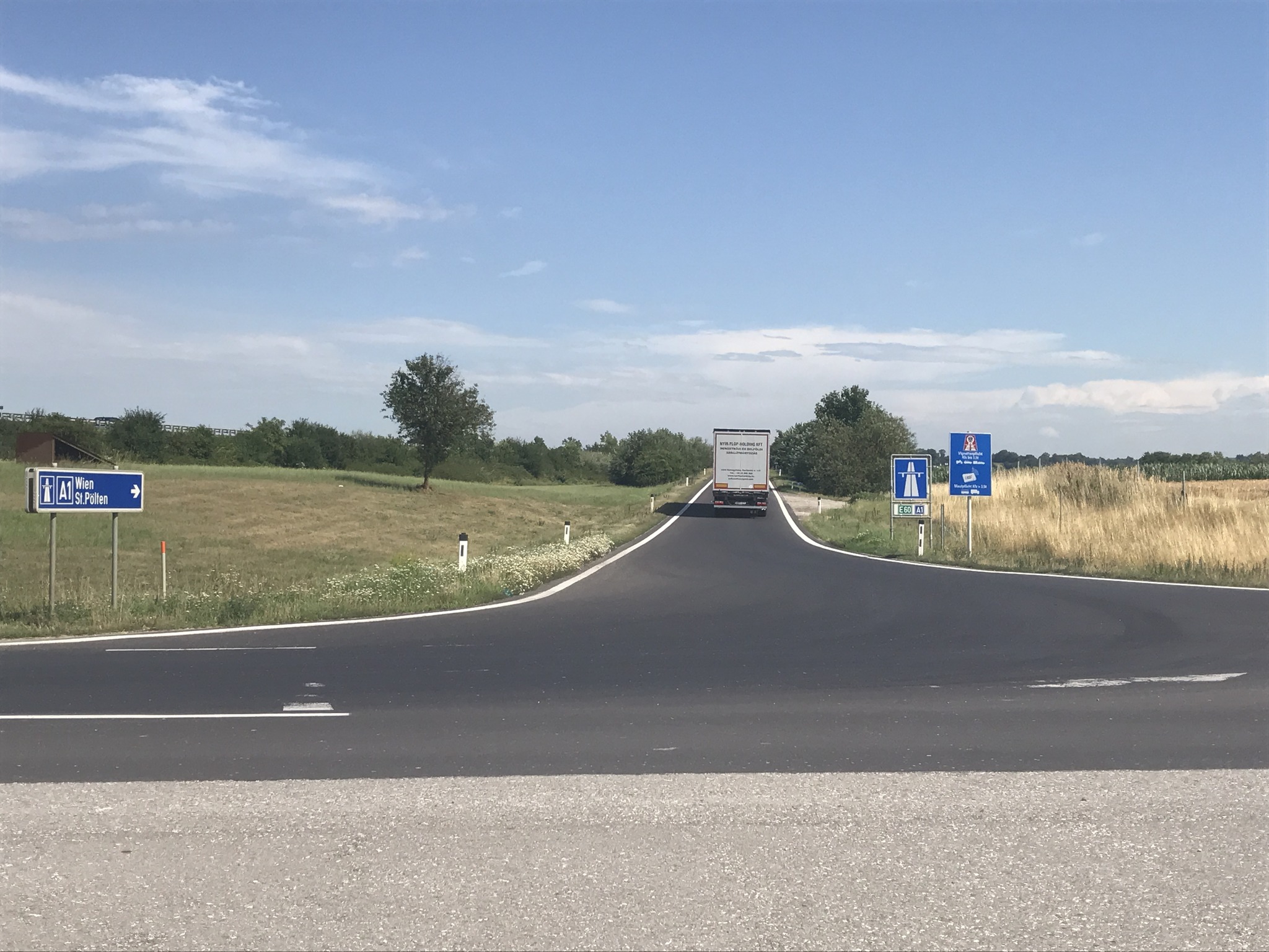 St. Valentin: Autobahnauffahrt für drei Tage gesperrt - Enns