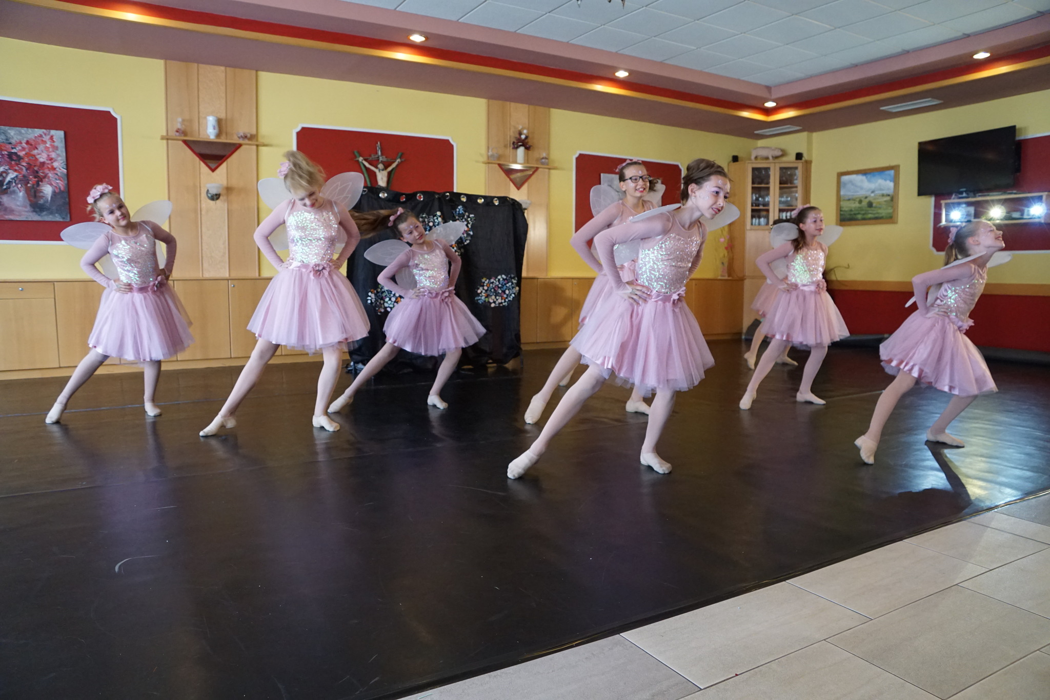 Grandiose Abschlussshow vom fit kids Dance Team des UFC Oggau - Eisenstadt