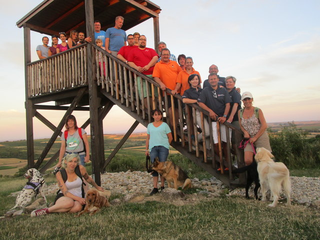 Das rote Kreuz geht barfuß - Mistelbach