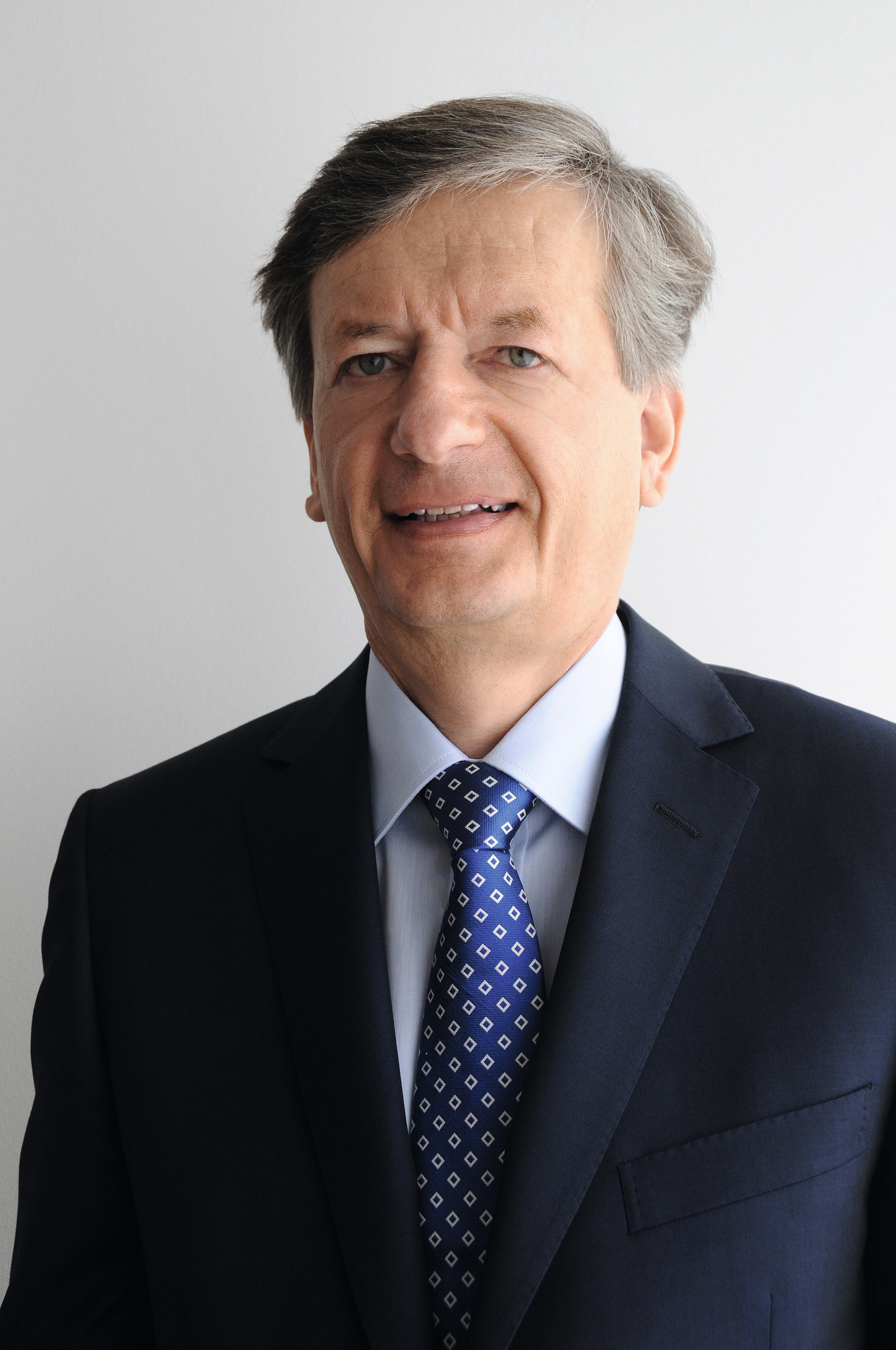 Flughafen Linz sucht Nachfolger für Kunesch - Linz