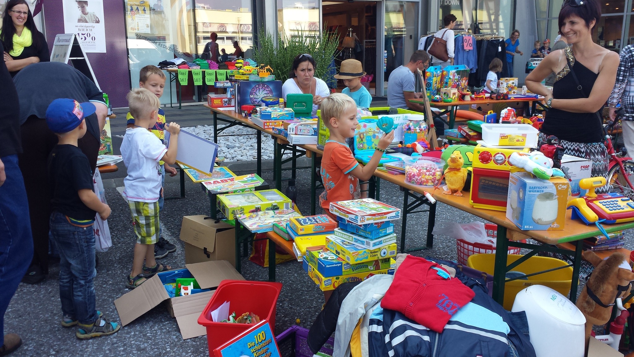 Flohmarkt für Kinder im Shopping Horn - Horn
