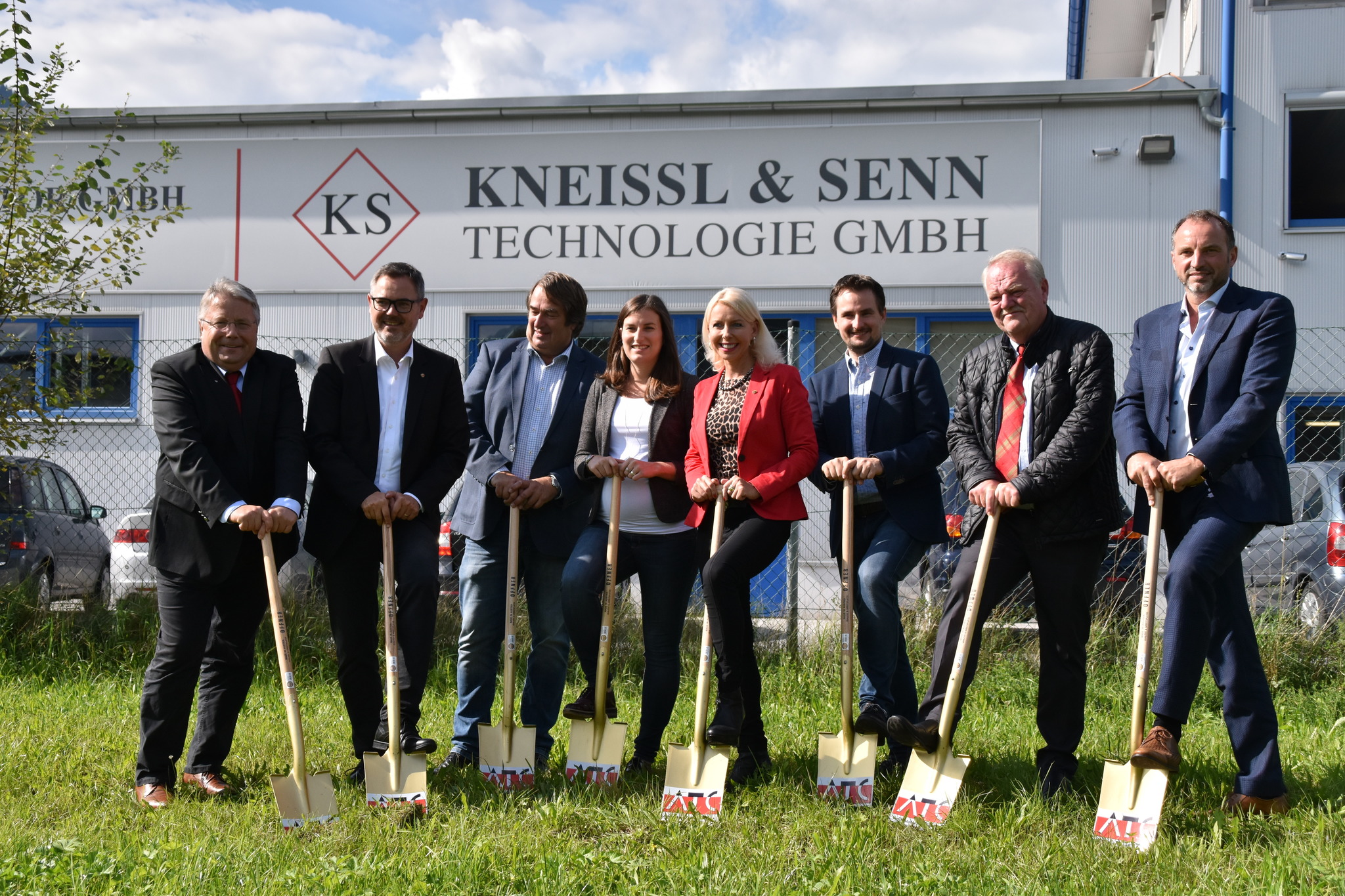 Kneissl & Senn setzt Spatenstich zur Erweiterung - Kufstein