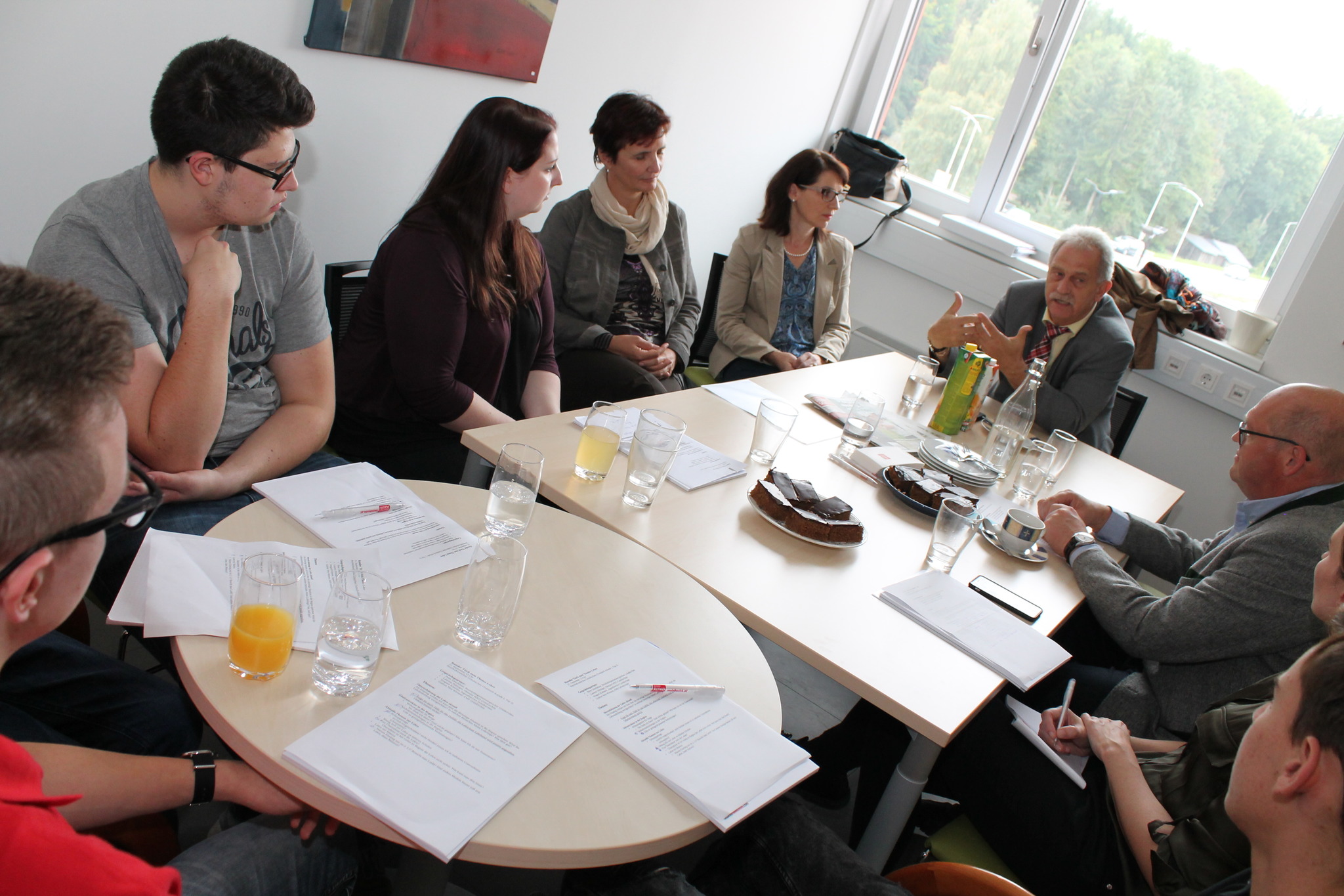 Lehre & Ausbildung: Der Jugend die besten Möglichkeiten aufzeigen ...