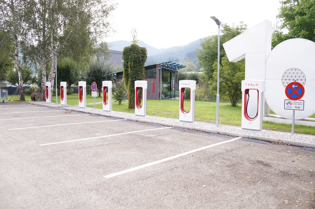 Elektro-Tankstellen: Hier gibts den Stoff aus der Dose - Bruck an der Mur