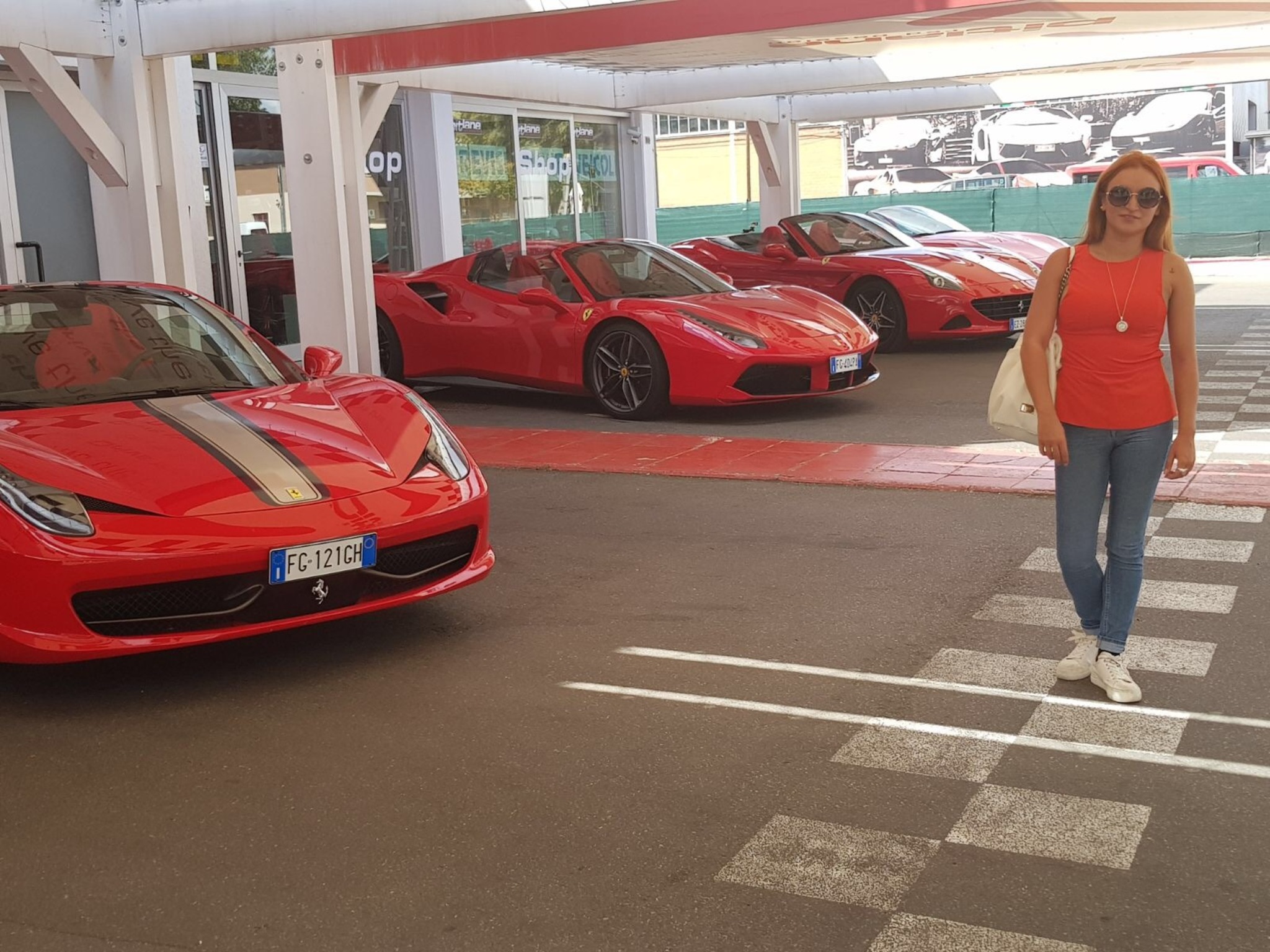 Welser FH-Absolventin arbeitet für Ferrari - Wels & Wels Land