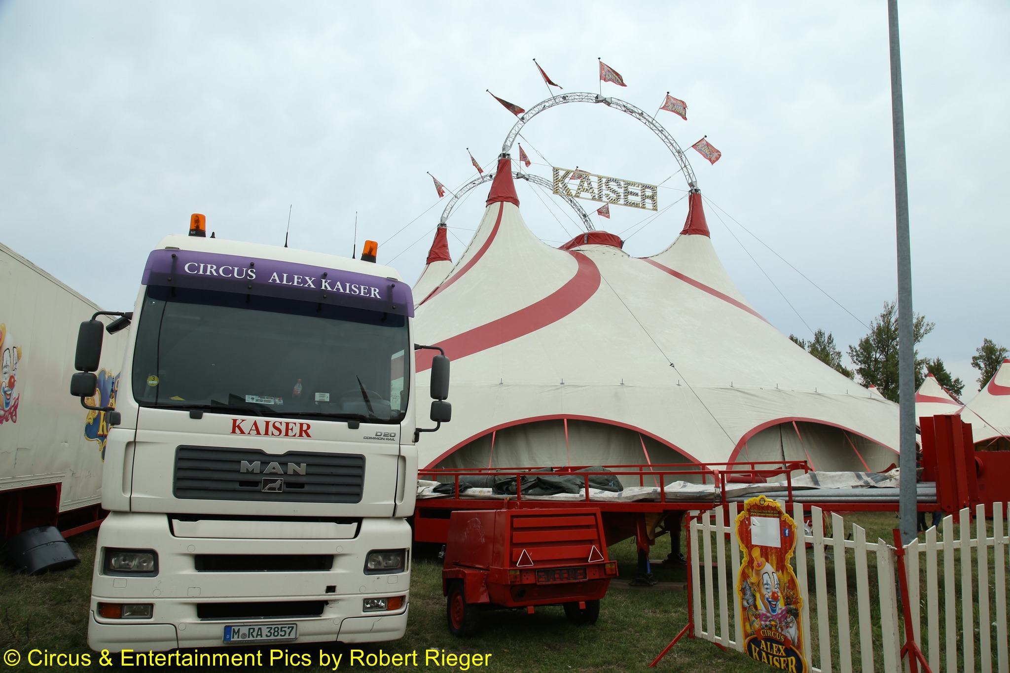 1.TEIL CIRCUS ALEX KAISER in BADEN - AUSTRIA 23.9.2017 - Baden