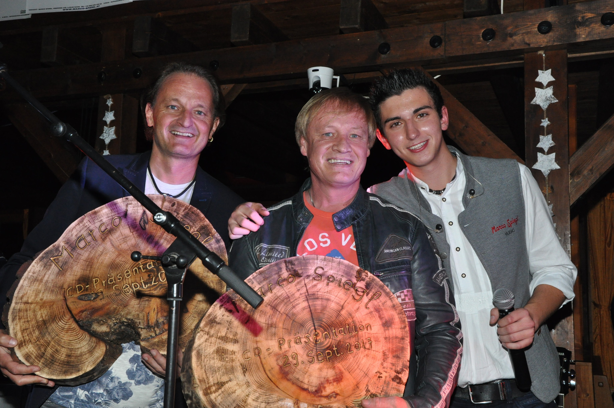 Jung, frech, dynamisch – CD-Präsentation von Marco Spiegl - Westliches ...