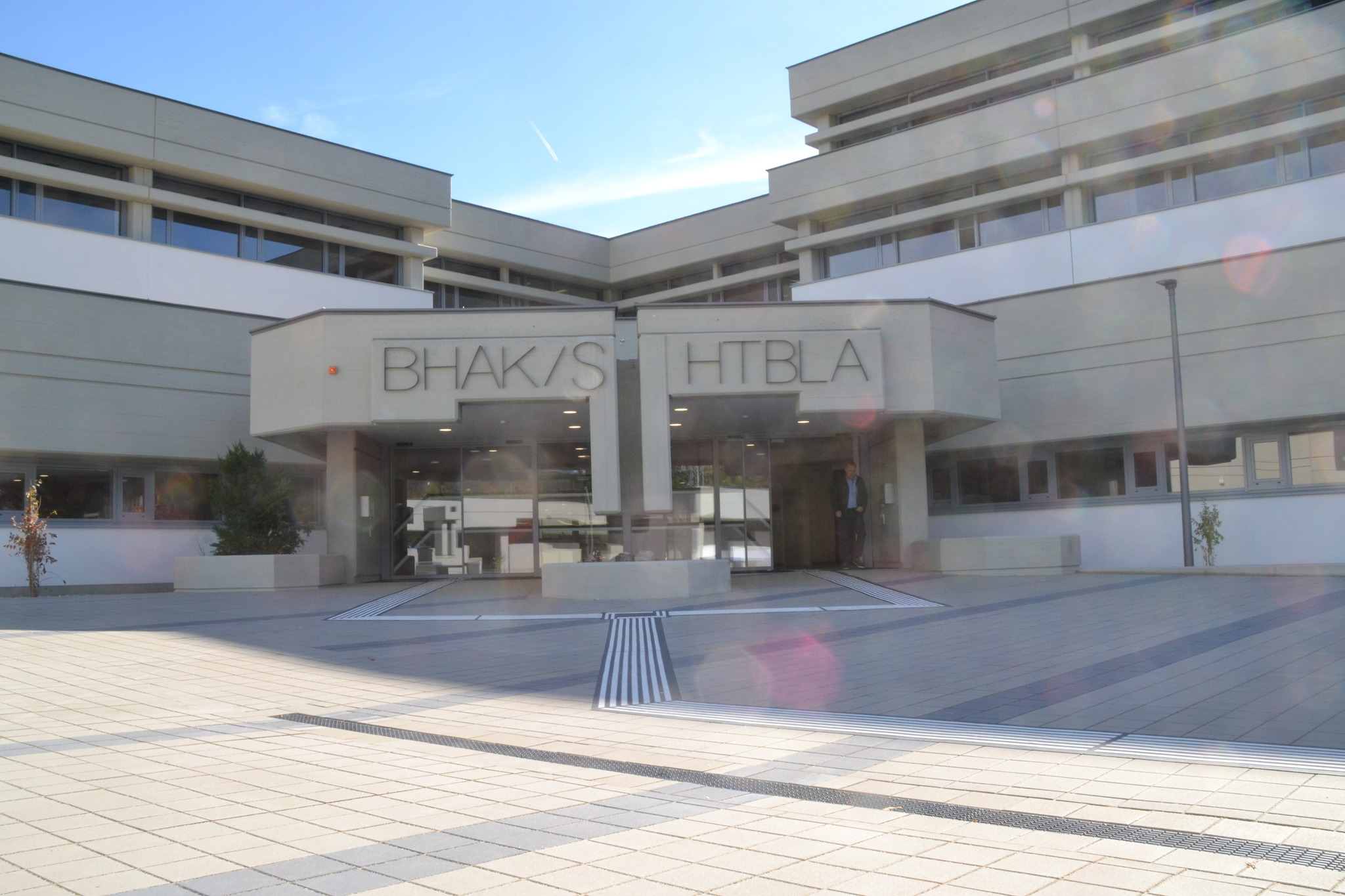 HTL Eisenstadt glänzt neu - Eisenstadt