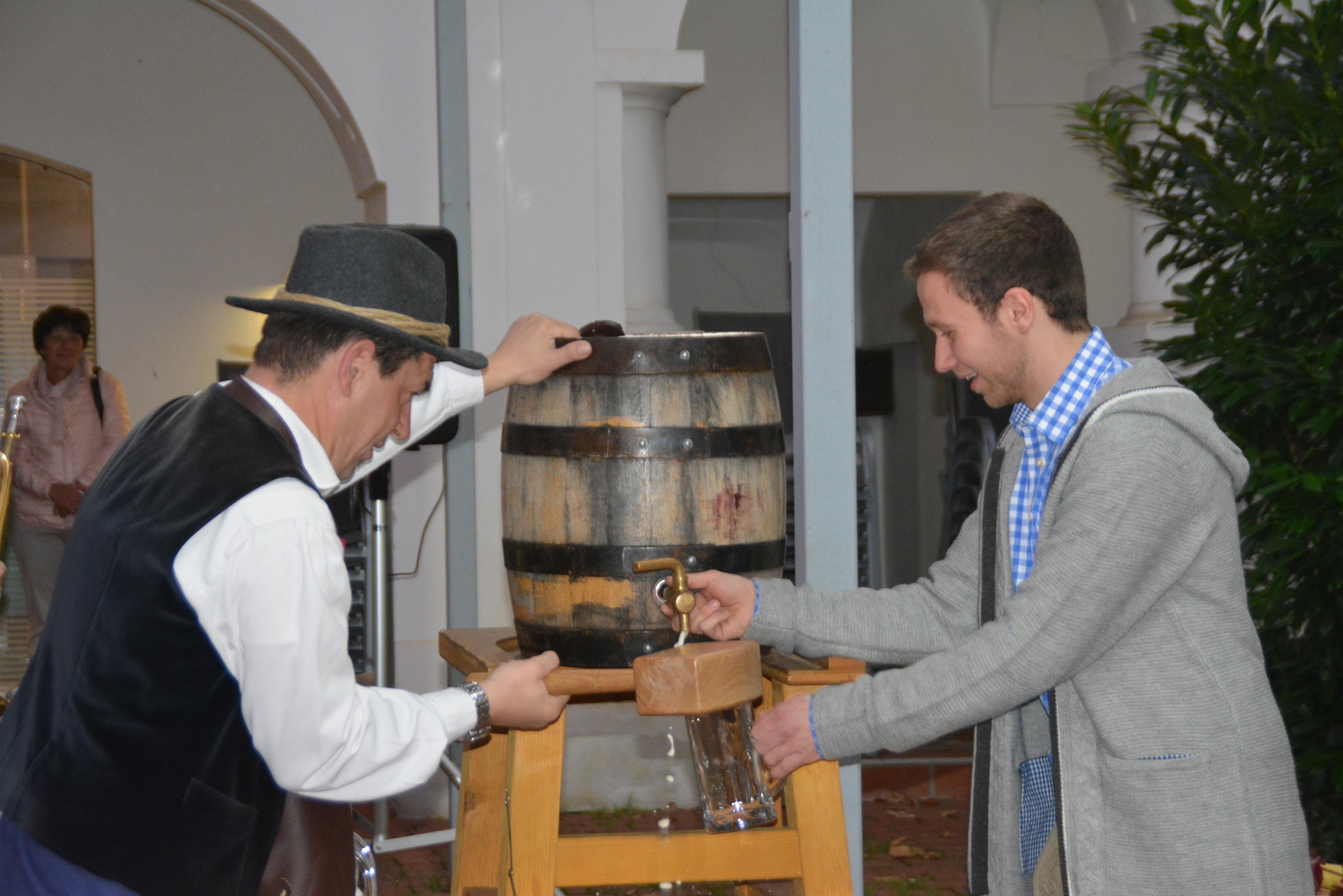 Oktoberfest im Arkadenhof Mischendorf - Oberwart