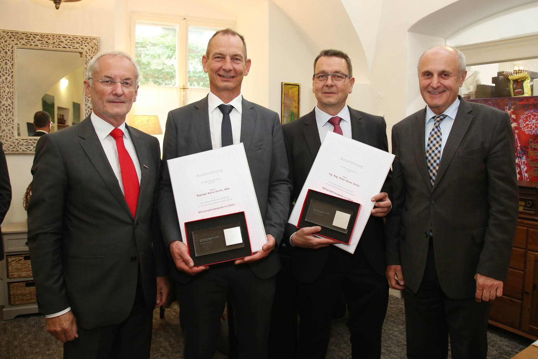 Große Auszeichnung für Peter und Raphael Sticht - Vöcklabruck