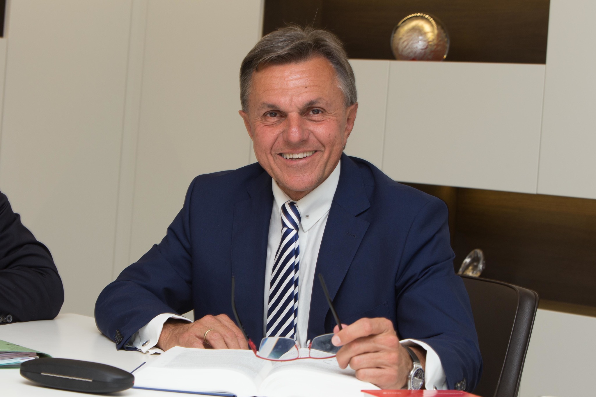 "Inspired Mornings": Karl Wagner spricht über seine Erfolgsgeschichte ...