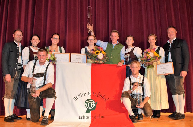 Itterer Jungbauern gewinnen erstmals die Leistungsfahne - Kitzbühel