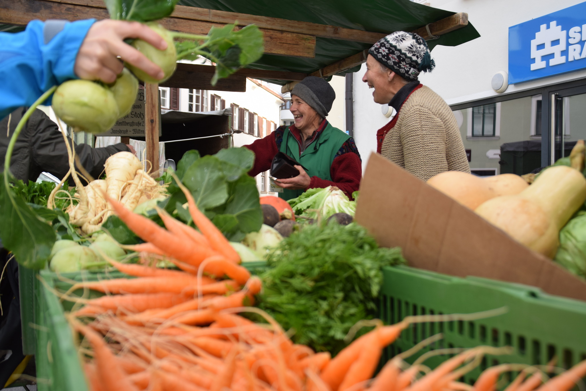 Bauernmarkt: Die knackige Seite Wiltens – mit VIDEO - Innsbruck