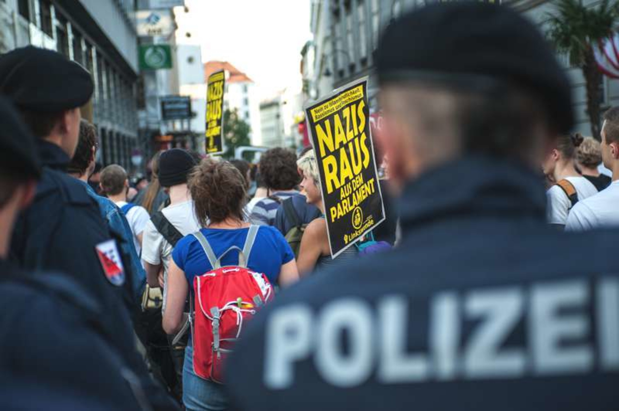 Demo am Ring: "Nazis raus aus dem Parlament" - Wien