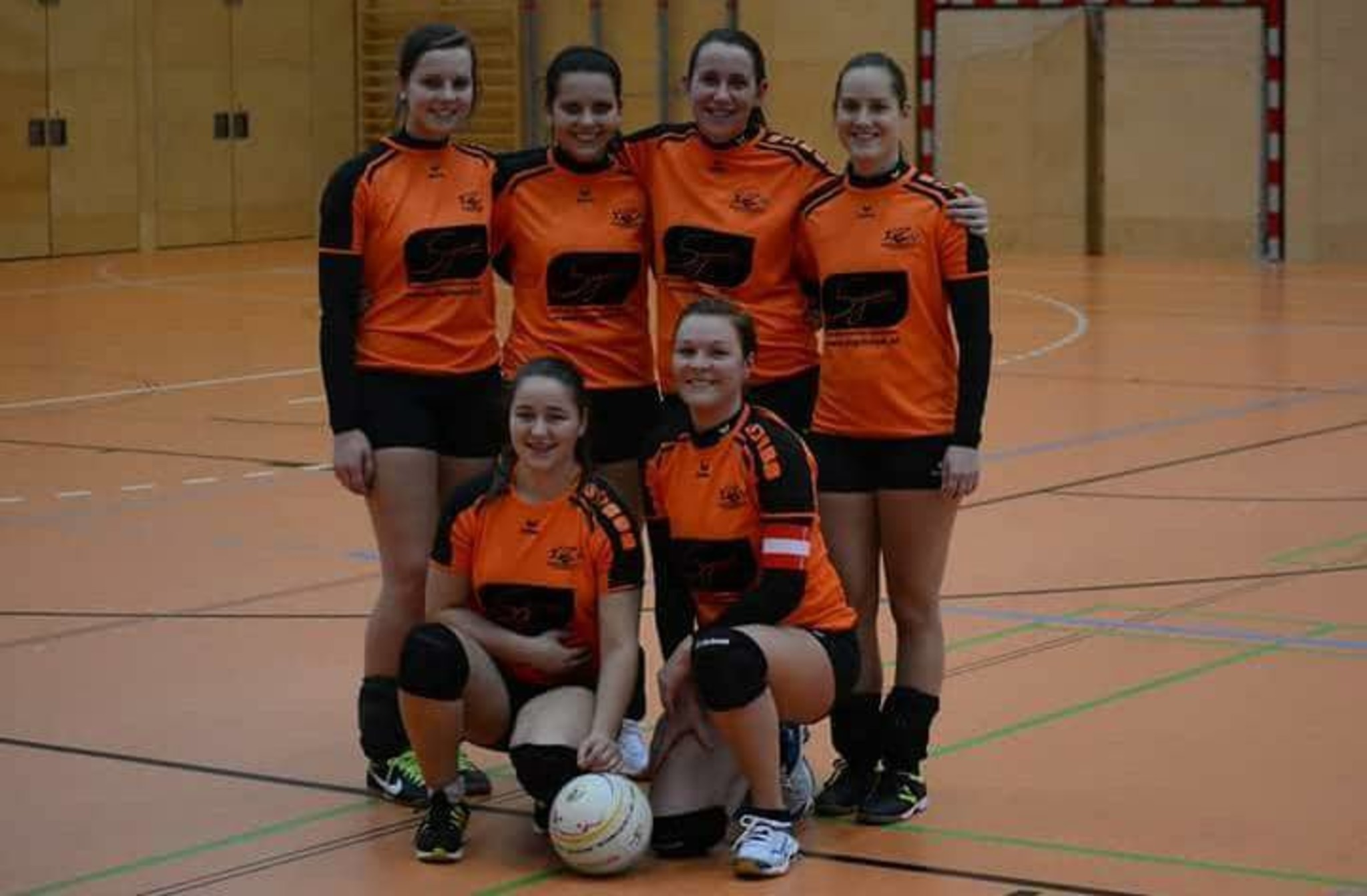 Faustball: Münzbachs Damen und Herren starten "Mission 1. Bundesliga ...